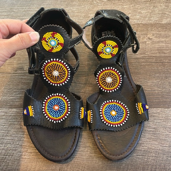 PIKOLINOS | Shoes | Pikolinos Womens Leather Beaded Masai Open Toe Size ...